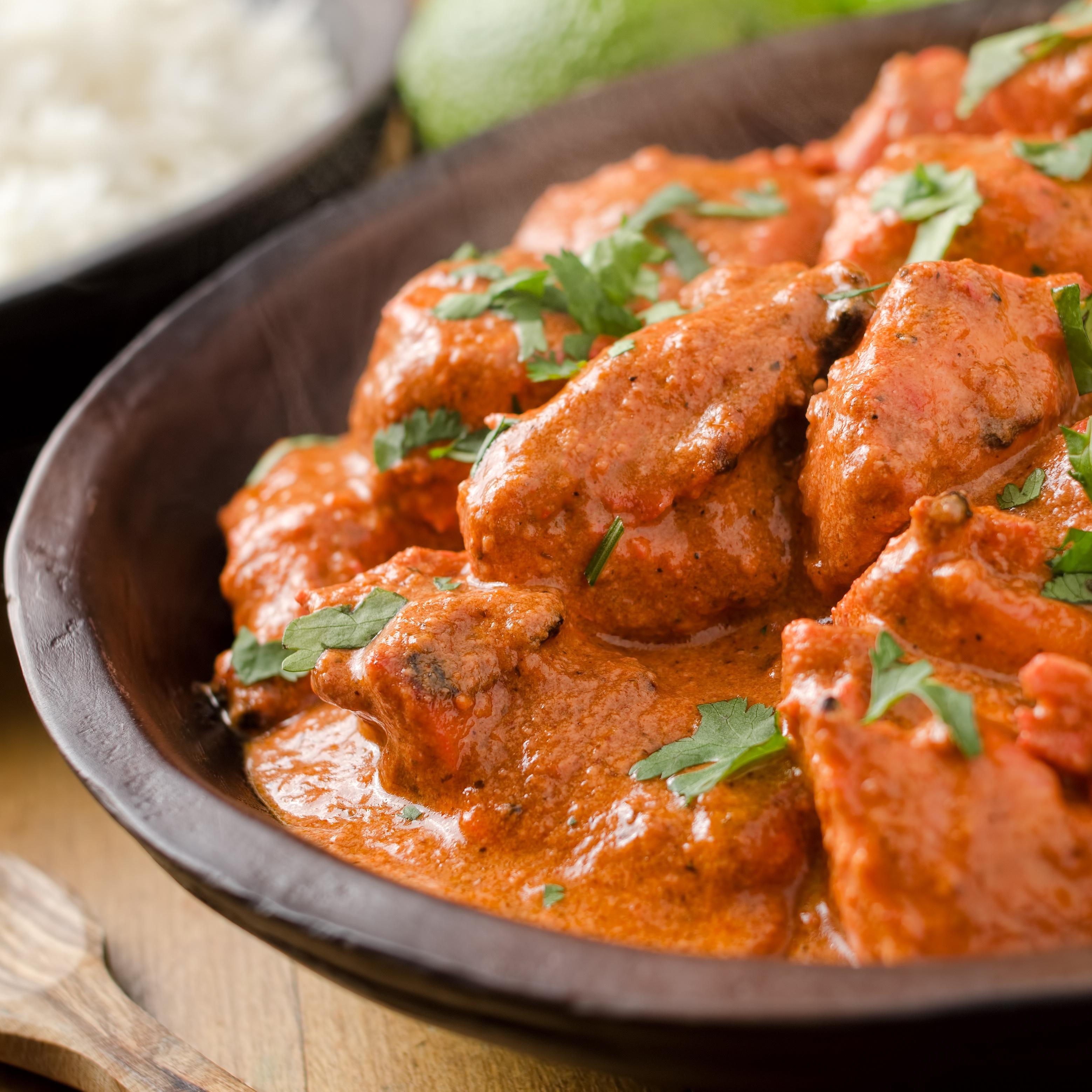 Chicken Rogan Josh with Cauliflower Rice | Atkins Low Carb Diet