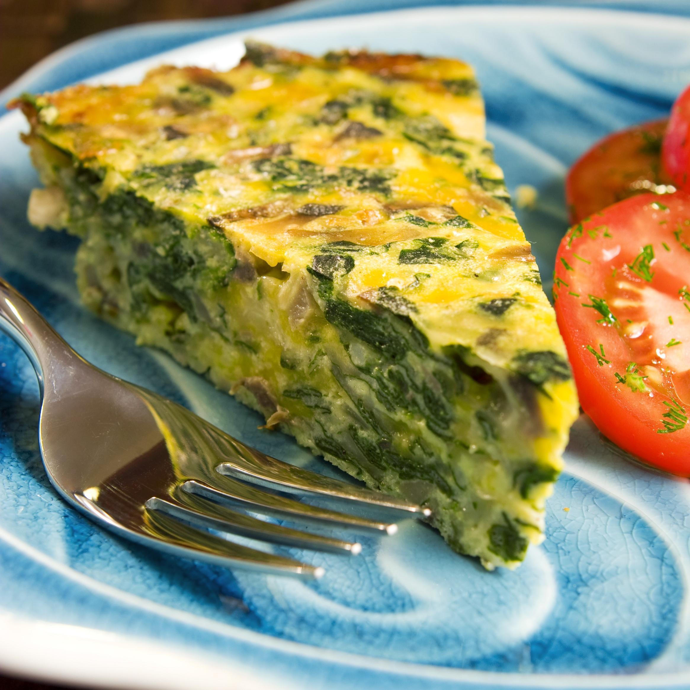 Crustless Spinach, Mushroom & Feta Quiche | Atkins Low Carb Diet